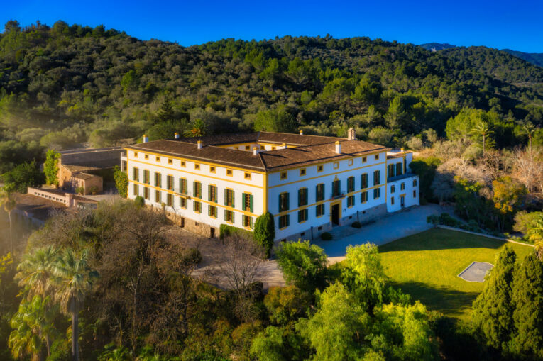 ¿Sabes qué es la Alquimia interior? Descubre el viaje interior de Zulma Reyo